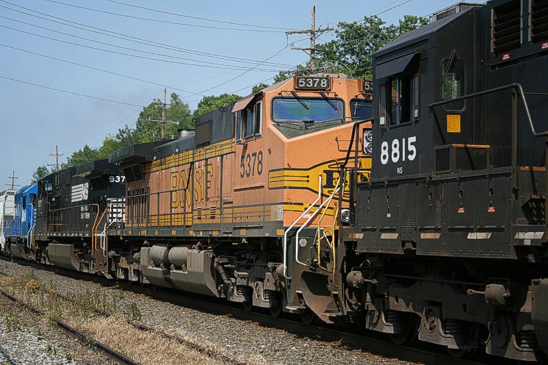 BNSF 5378